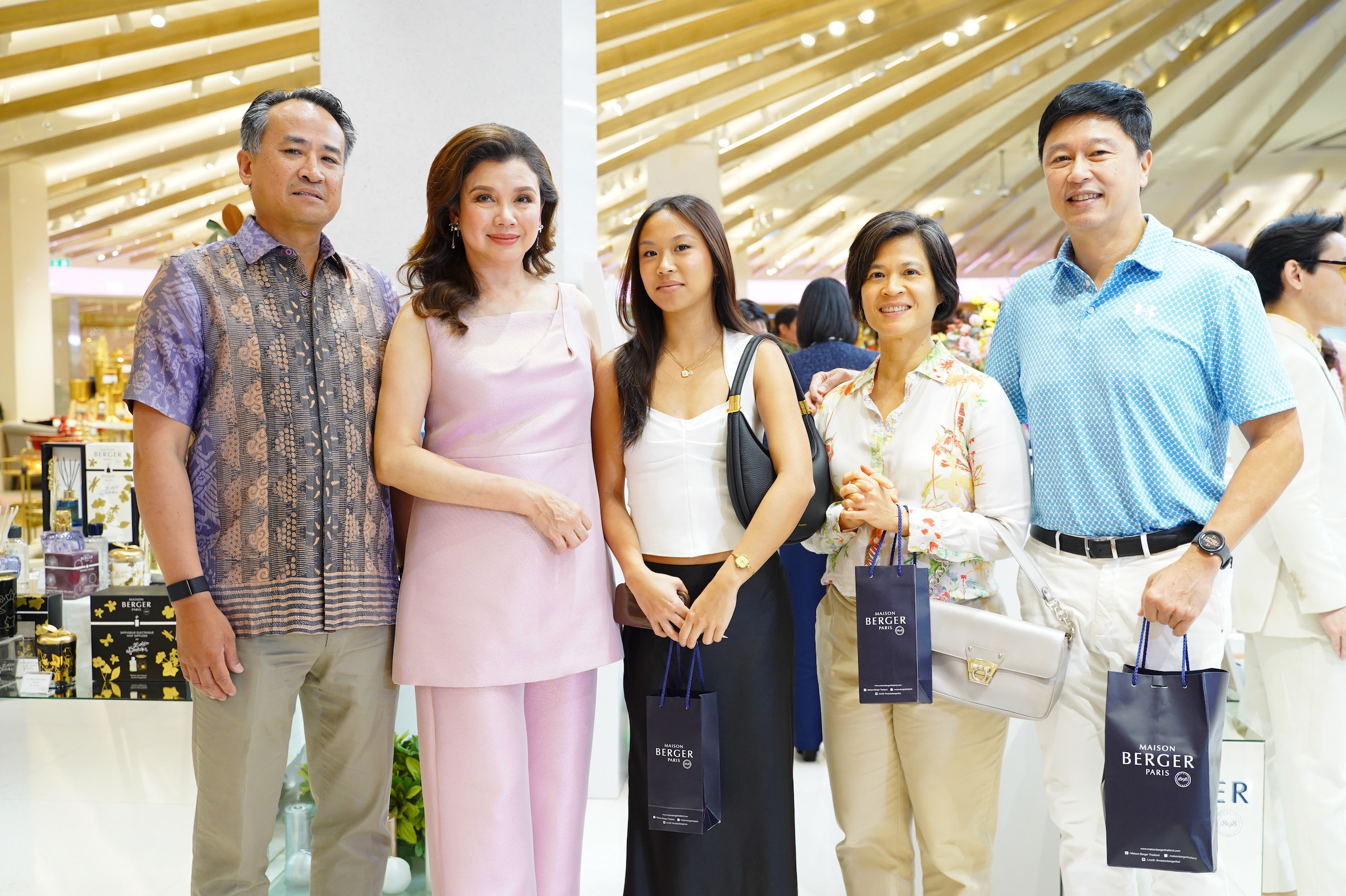 เบอร์เจอร์ โพรดักส์ (ประเทศไทย) เปิดตัวเครื่องหอมสำหรับบ้าน Maison Berger Paris และเทียนหอมพรี ...